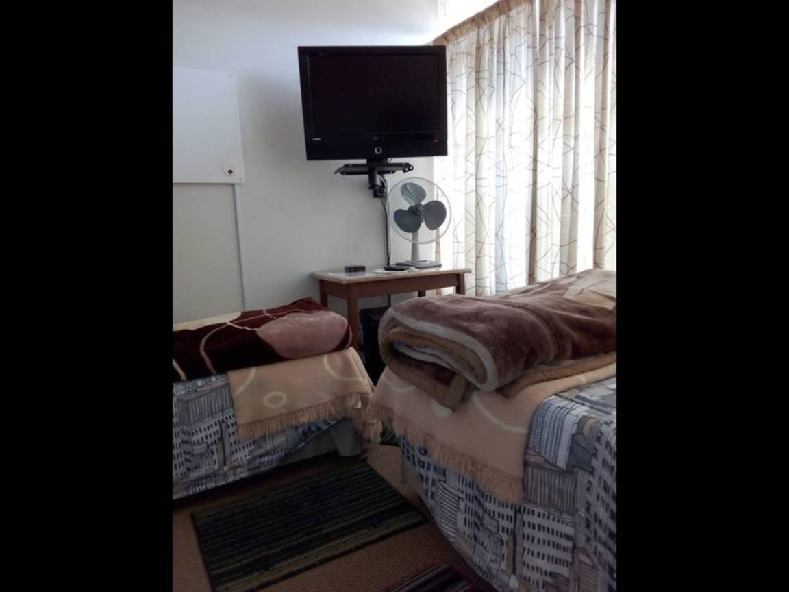15 M² Private Room ∙ 1 Bedroom ∙ 2 Guests - Carletonville