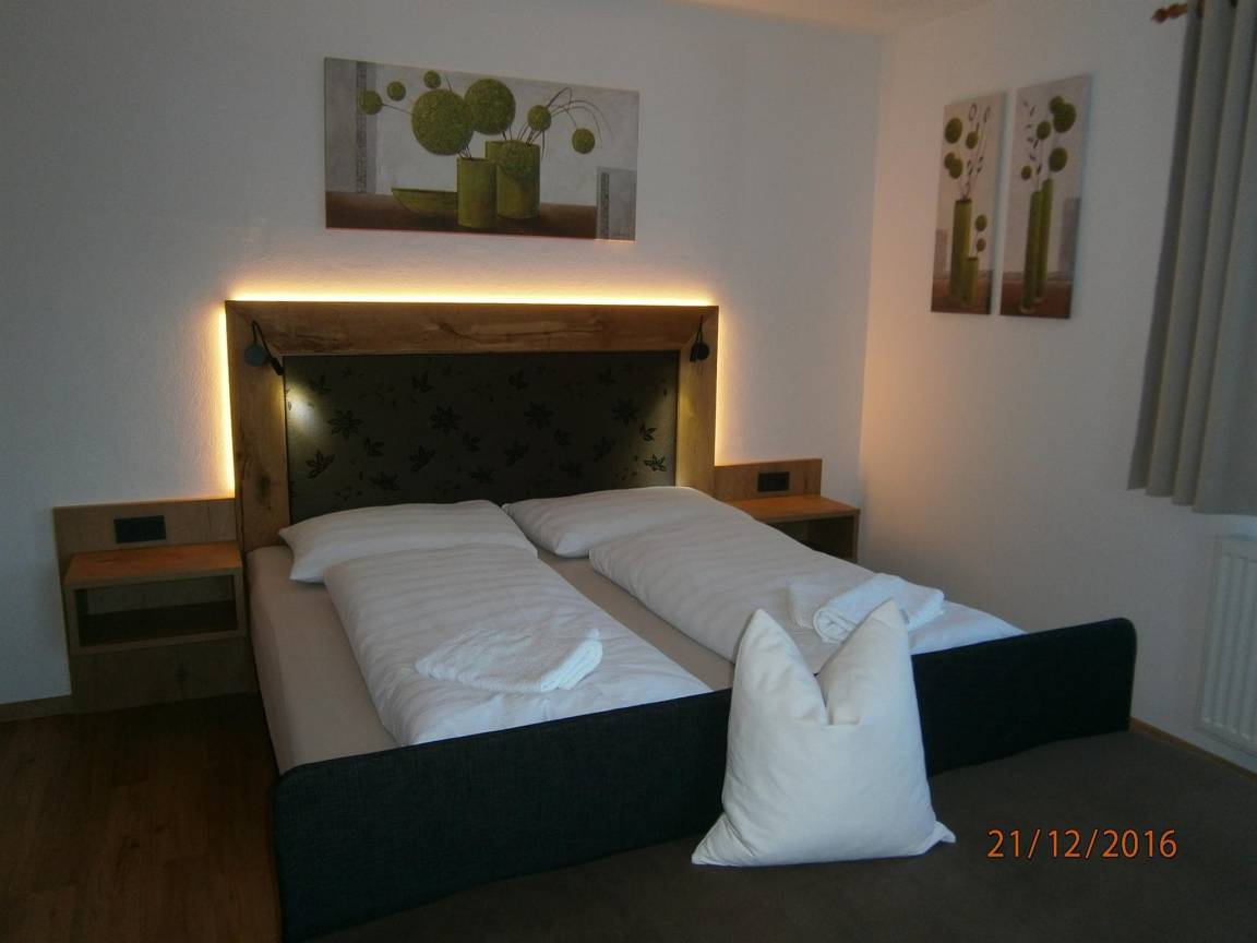 Fewo B (4-5 Personen/2 Sz) 2 Bäder - Appartements Schitter - Flachauwinkl