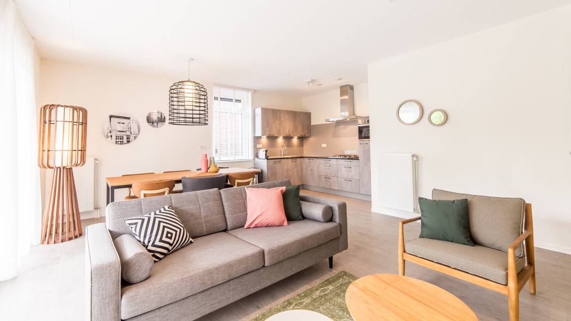 100 M² Apartamento ∙ 3 Quartos ∙ 6 Hóspedes - Maastricht