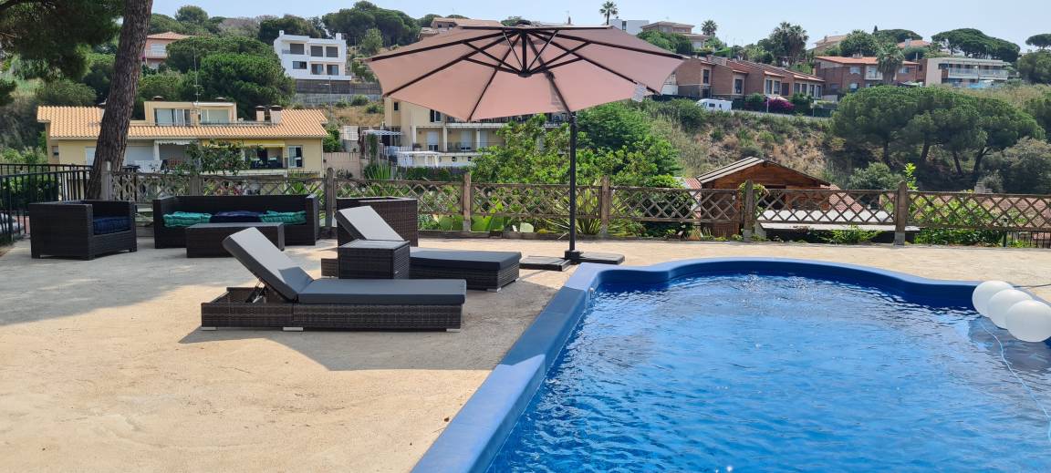 120 M² Appartement ∙ 3 Chambres ∙ 8 Personnes - Calella