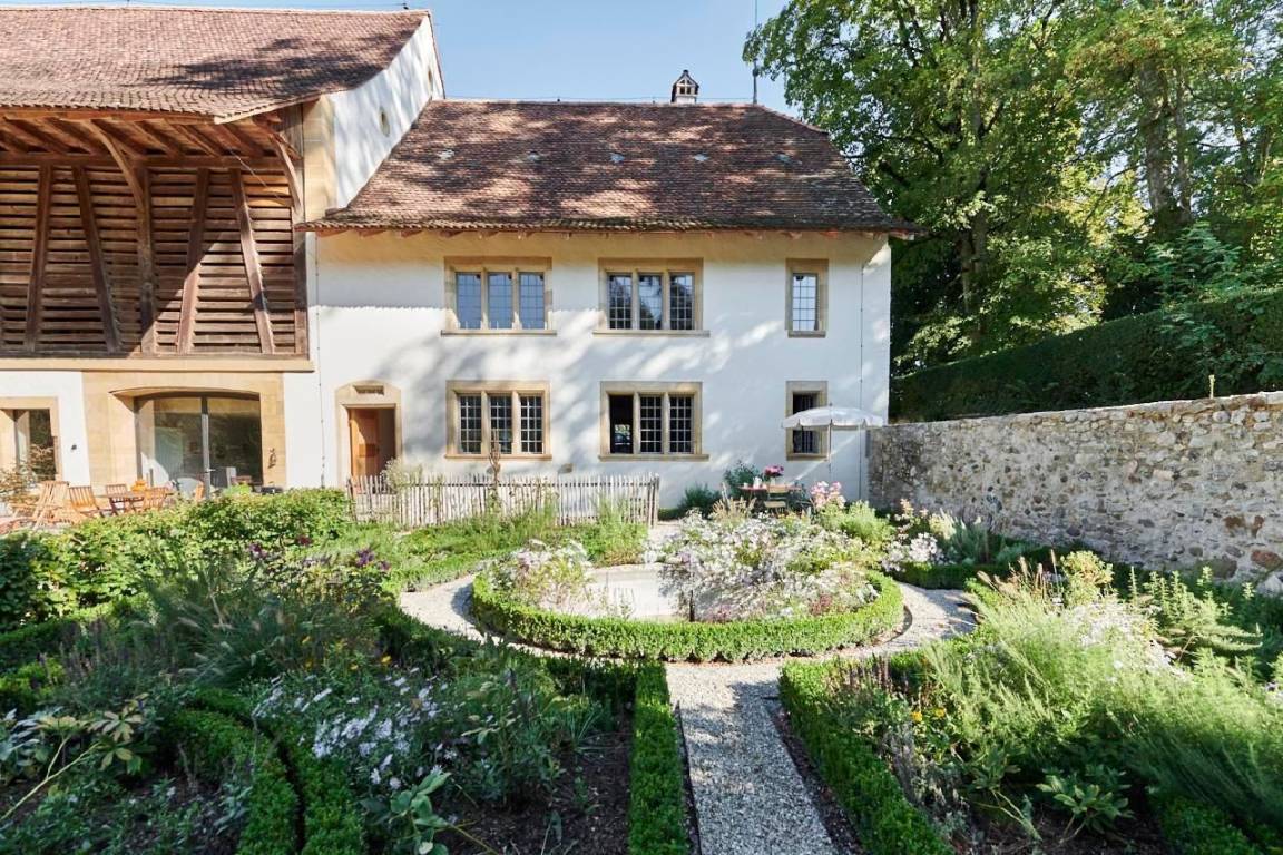 117 M² Apartment ∙ 1 Bedroom ∙ 4 Guests - Murten