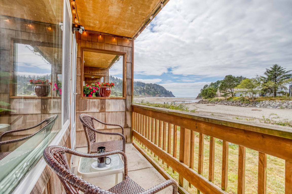 70 M² Condo ∙ 1 Bedroom ∙ 4 Guests - Pacific City, OR
