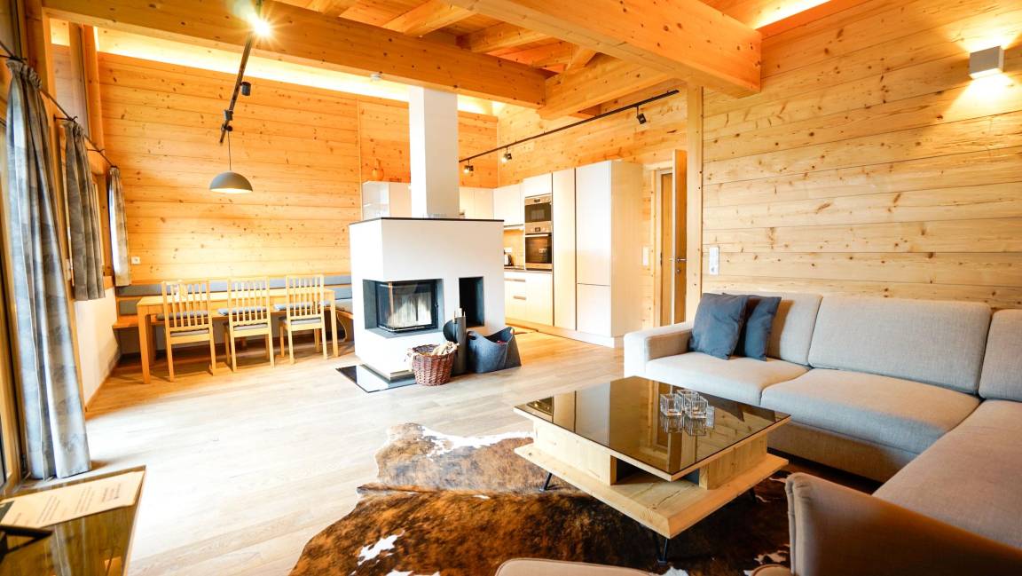 132 M² Ferienhaus ∙ 3 Schlafzimmer ∙ 7 Gäste - Leutasch