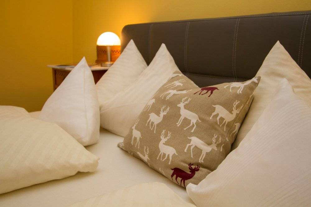 70 M² Ferienwohnung ∙ 1 Schlafzimmer ∙ 5 Gäste - Pfullendorf