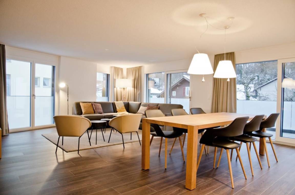 123 M² Appartement ∙ 2 Chambres ∙ 5 Personnes - Interlaken