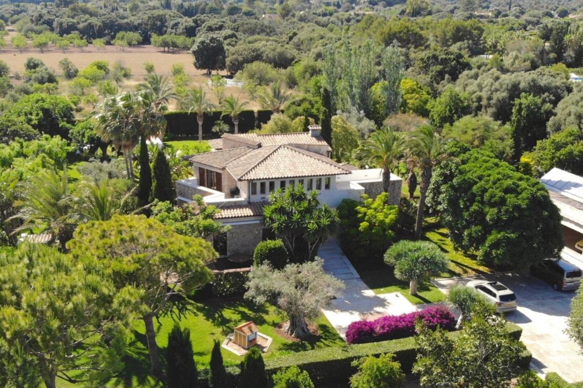 500 M² Villa ∙ 4 Bedrooms ∙ 8 Guests - Port de Pollença