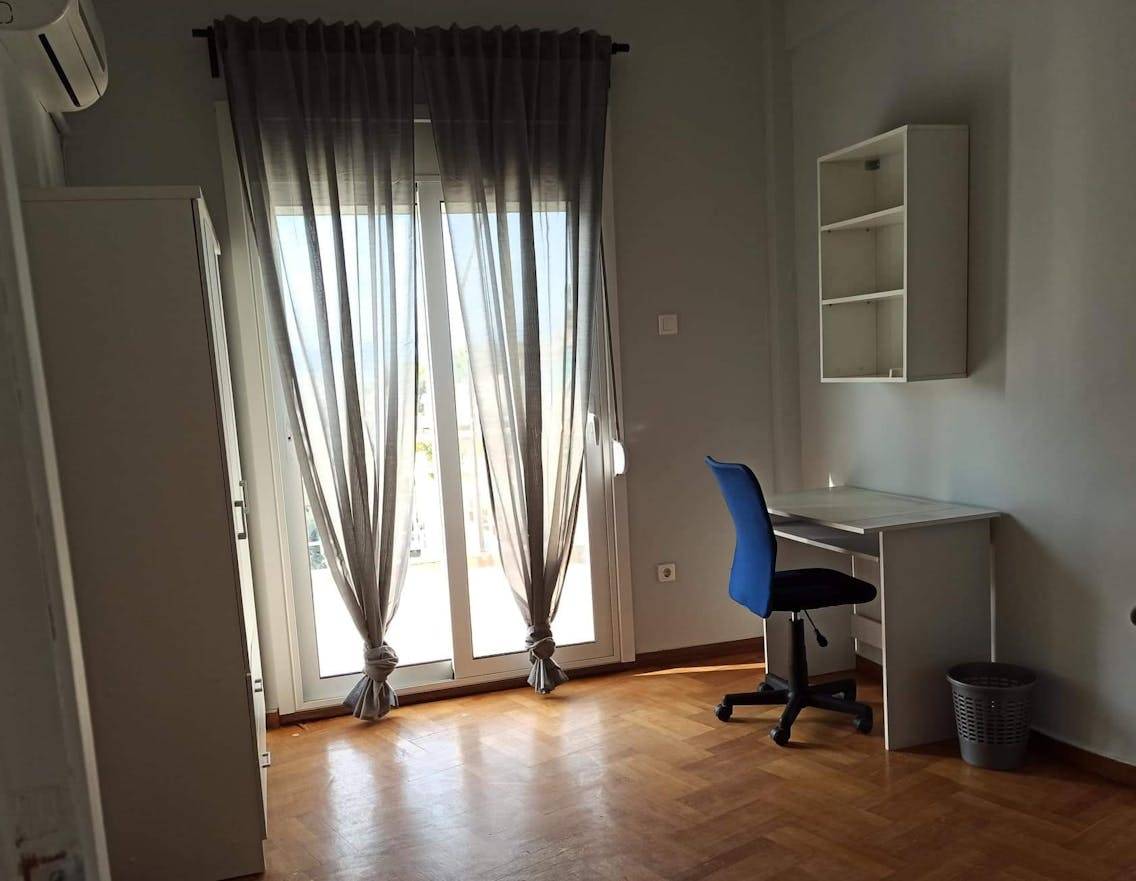 90 M² Private Room ∙ 1 Bedroom ∙ 4 Guests - Athens