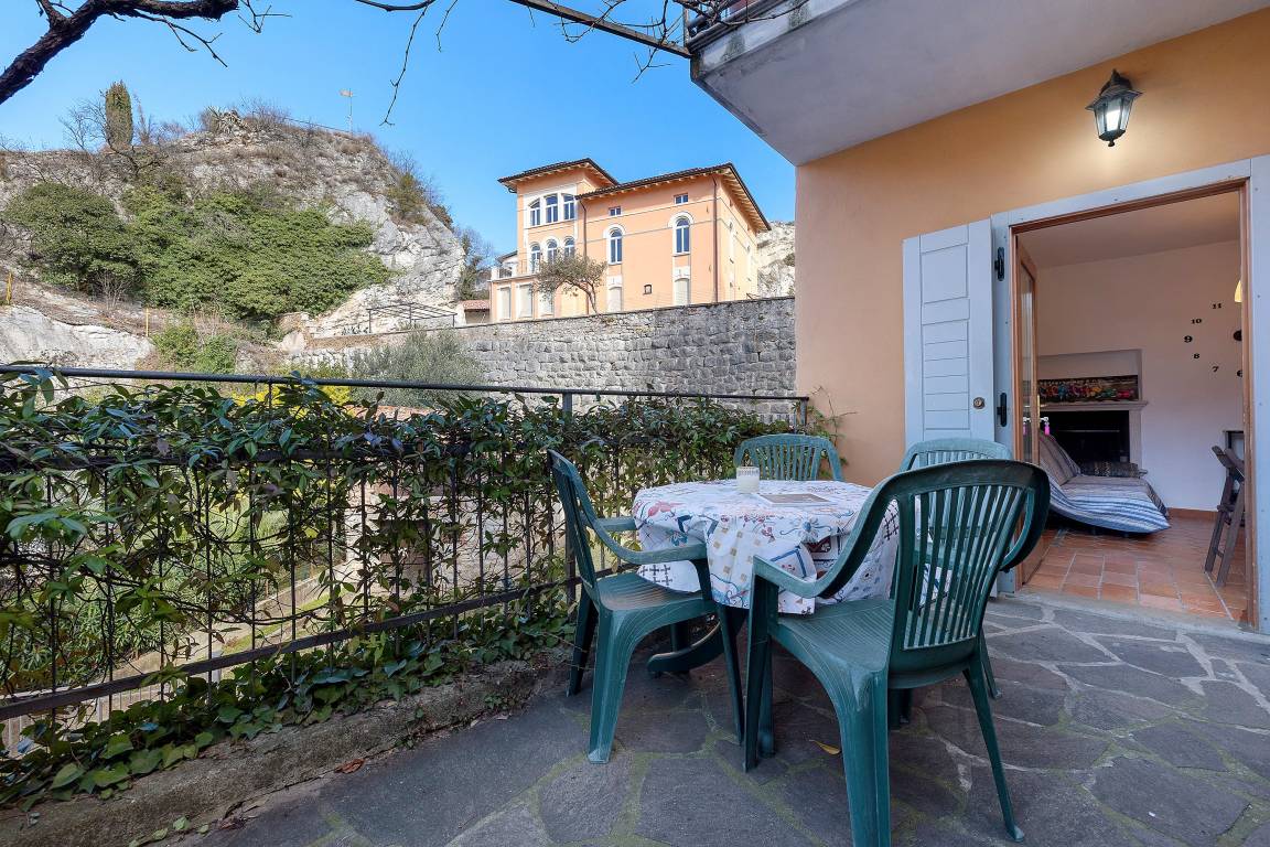 45 M² Ferienwohnung ∙ 1 Schlafzimmer ∙ 4 Gäste - Nago-Torbole