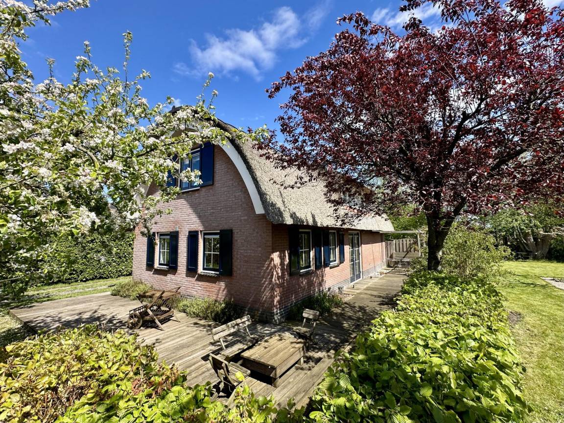 110 M² Bungalow ∙ 3 Habitaciones ∙ 6 Huéspedes - Drente