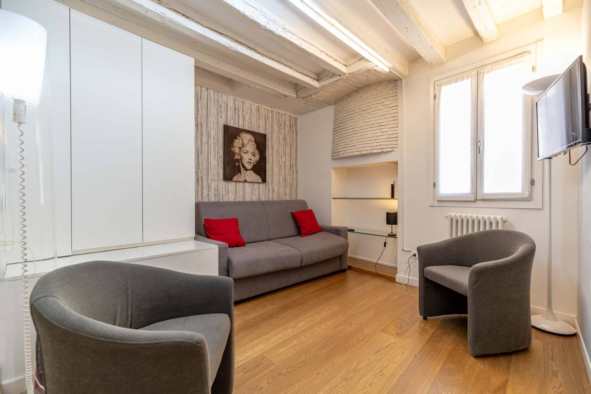 90 M² Apartment ∙ 3 Bedrooms ∙ 8 Guests - Venice