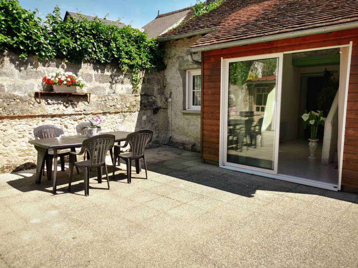 90 M² Cottage ∙ 4 Bedrooms ∙ 7 Guests - Touraine