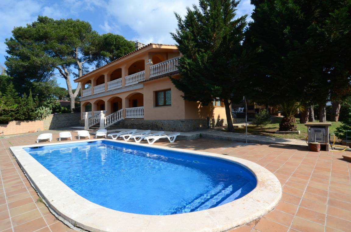 90 M² Apartamento ∙ 4 Habitaciones ∙ 8 Huéspedes - Sant Pere Pescador