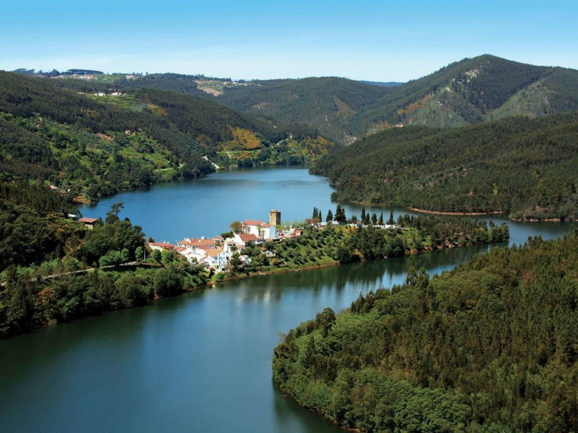 80 M² Huis ∙ 3 Slaapkamers ∙ 6 Gasten - Ferreira do Zêzere