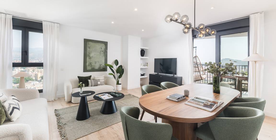 120 M² Apartment ∙ 3 Bedrooms ∙ 6 Guests - Málaga