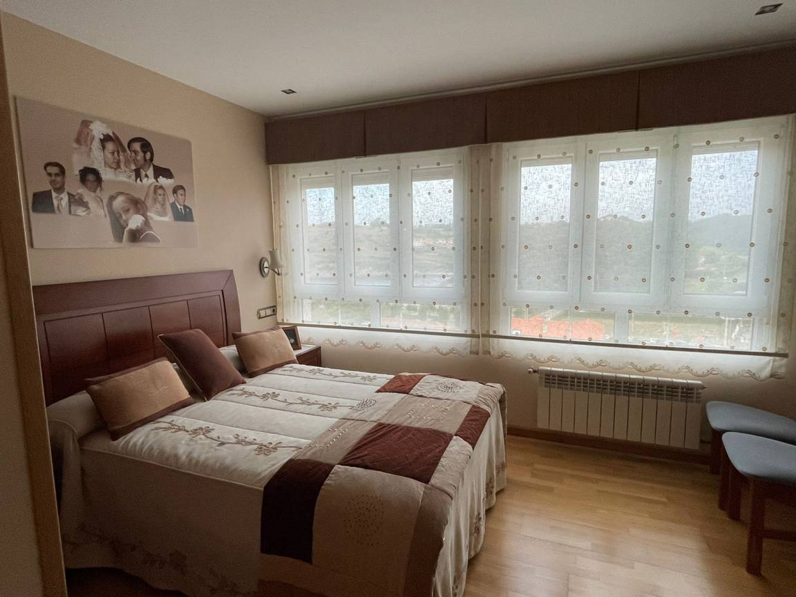 230 M² Casa ∙ 4 Habitaciones ∙ 10 Huéspedes - Aviles