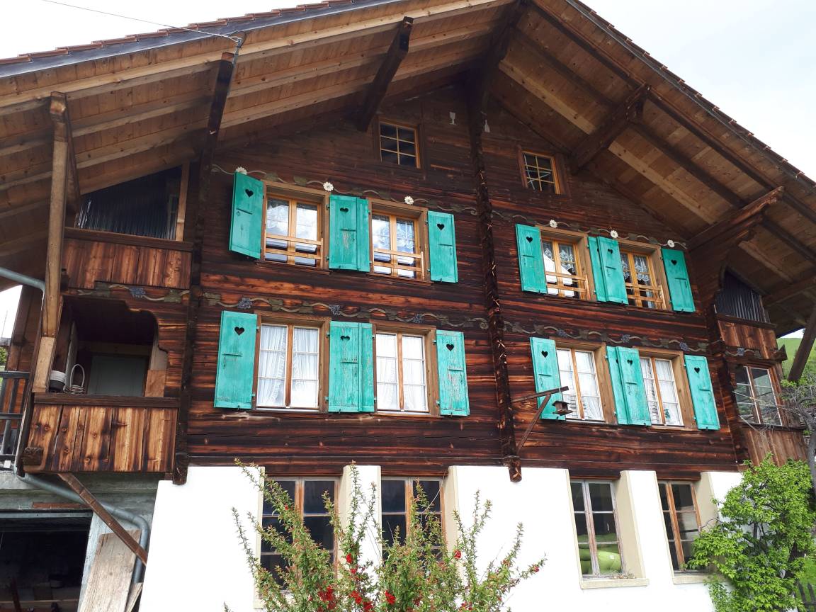 85 M² Appartement ∙ 2 Chambres ∙ 5 Personnes - Interlaken