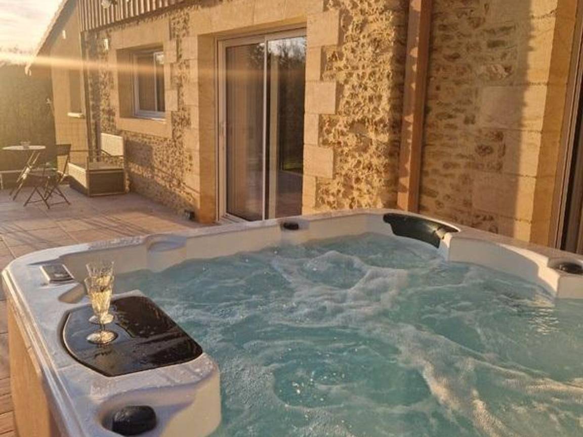 70 M² Cottage ∙ 1 Chambre ∙ 4 Personnes - Le Bugue