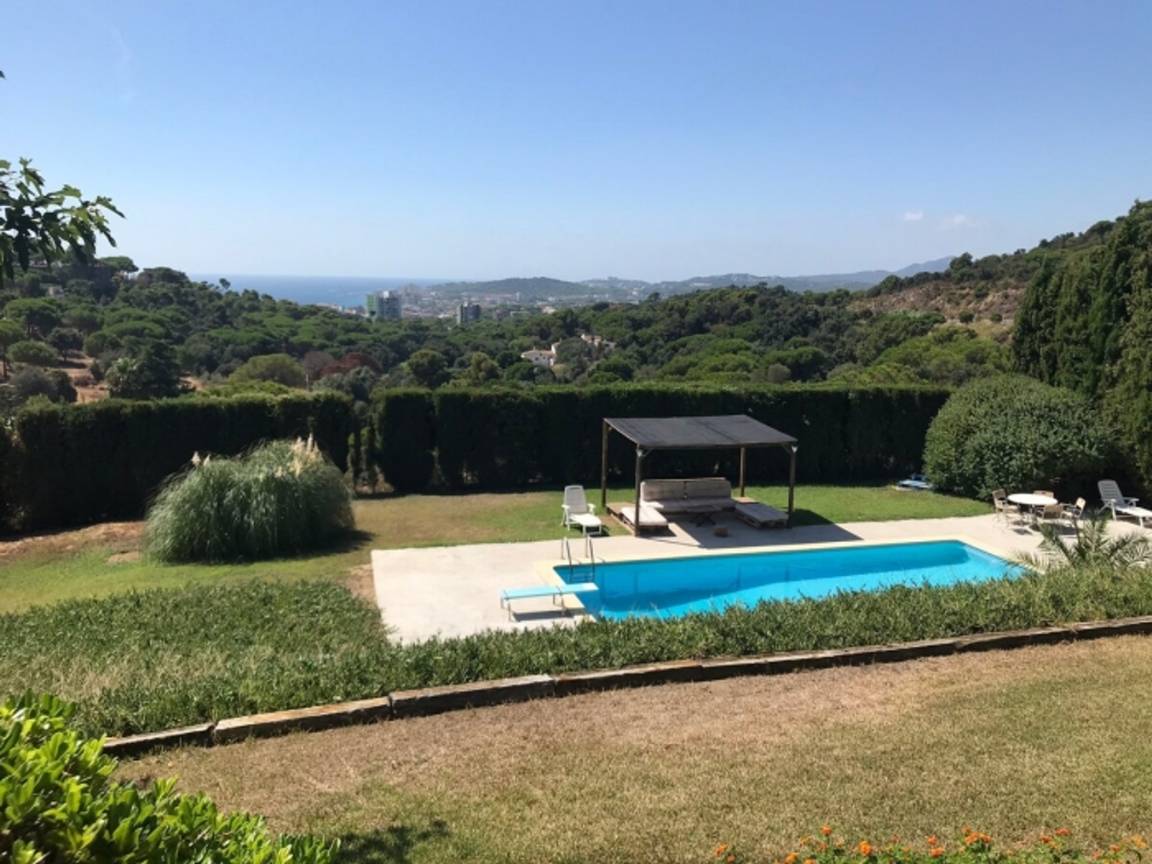 148 M² Maison De Vacances ∙ 4 Chambres ∙ 8 Personnes - Platja d'Aro