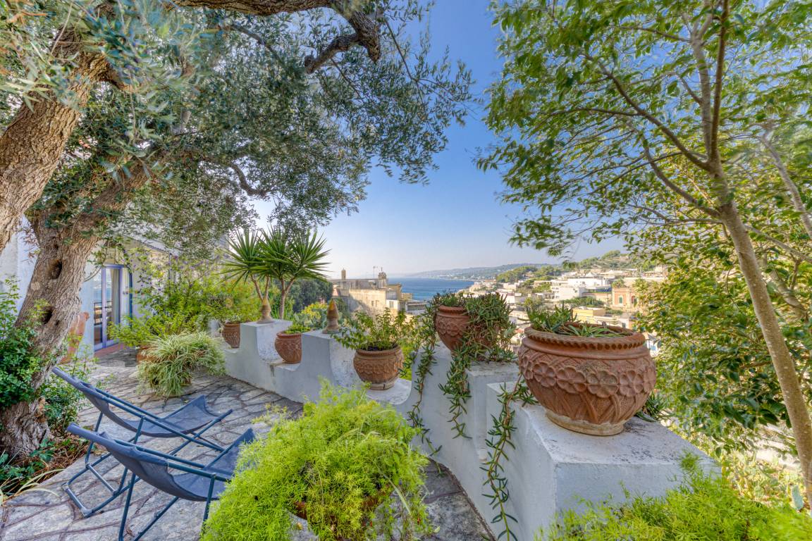 90 M² Apartment ∙ 1 Bedroom ∙ 4 Guests - Santa Cesarea Terme