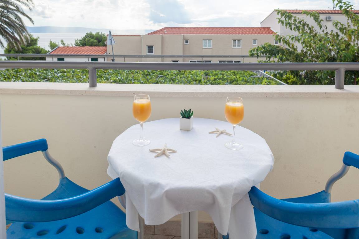 75 M² Ferienwohnung ∙ 3 Schlafzimmer ∙ 11 Gäste - Tučepi