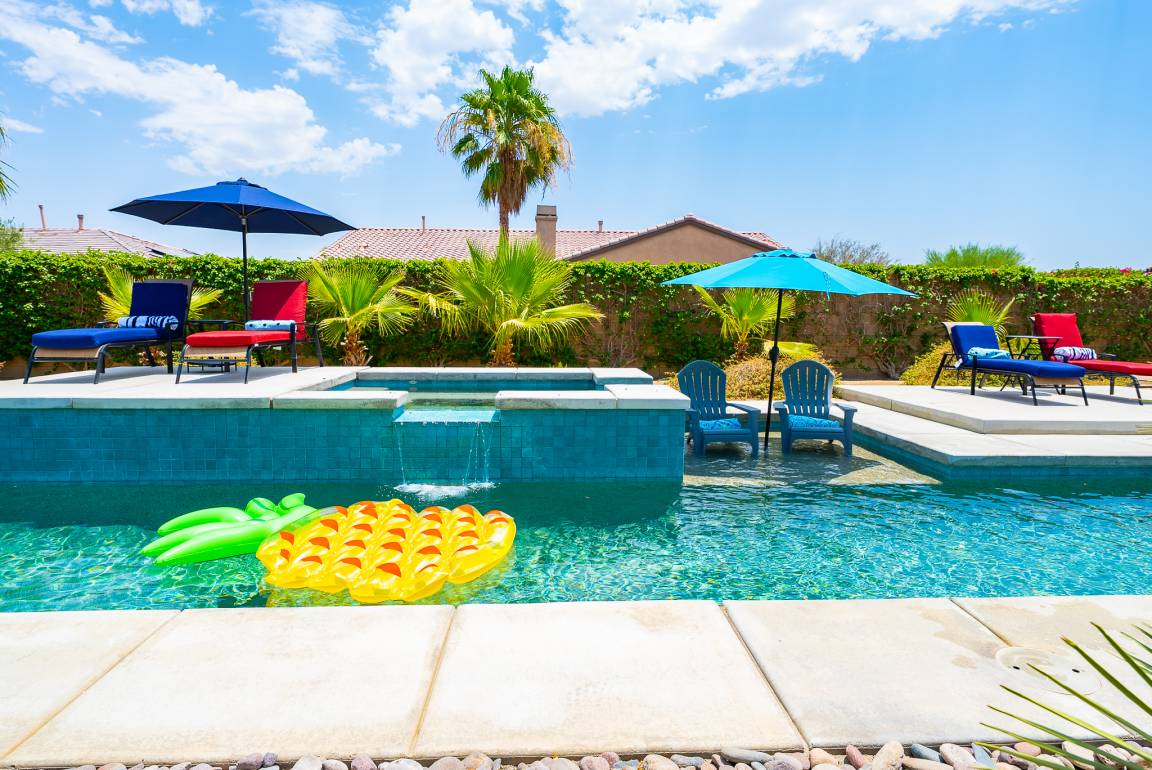 268 M² Villa ∙ 5 Bedrooms ∙ 14 Guests - Indio, CA