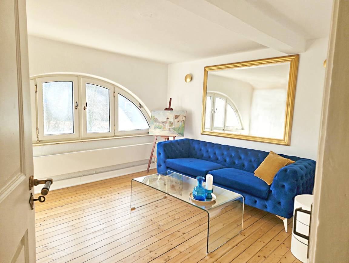 64 M² Ferienwohnung ∙ 1 Schlafzimmer ∙ 2 Gäste - Karlsruhe