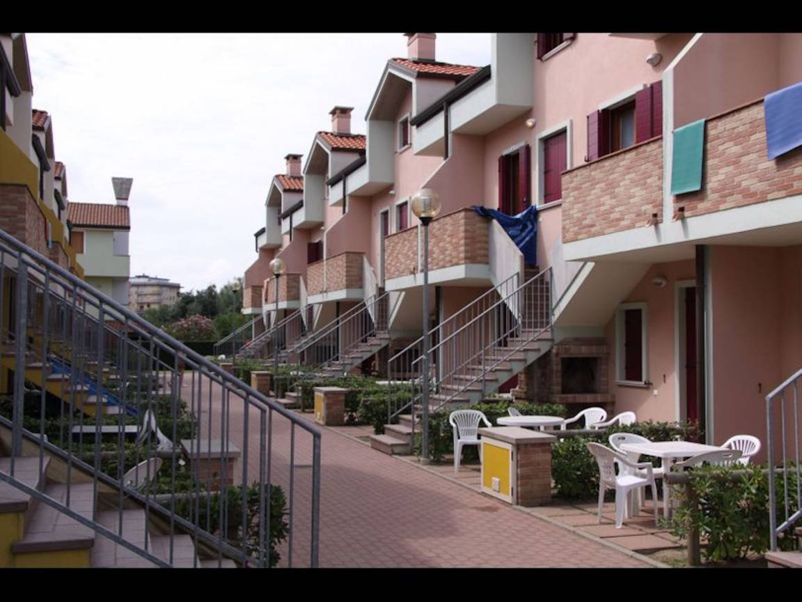 70 M² Appartamento ∙ 4 Camere Da Letto ∙ 7 Ospiti - Rosolina