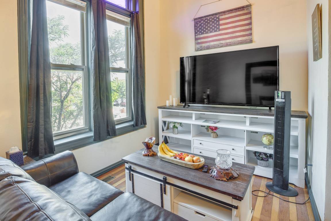 74 M² Apartment ∙ 1 Bedroom ∙ 4 Guests - Montrose, CO