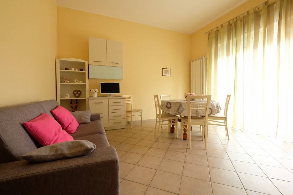 50 M² Apartment ∙ 4 Guests - Roseto degli Abruzzi