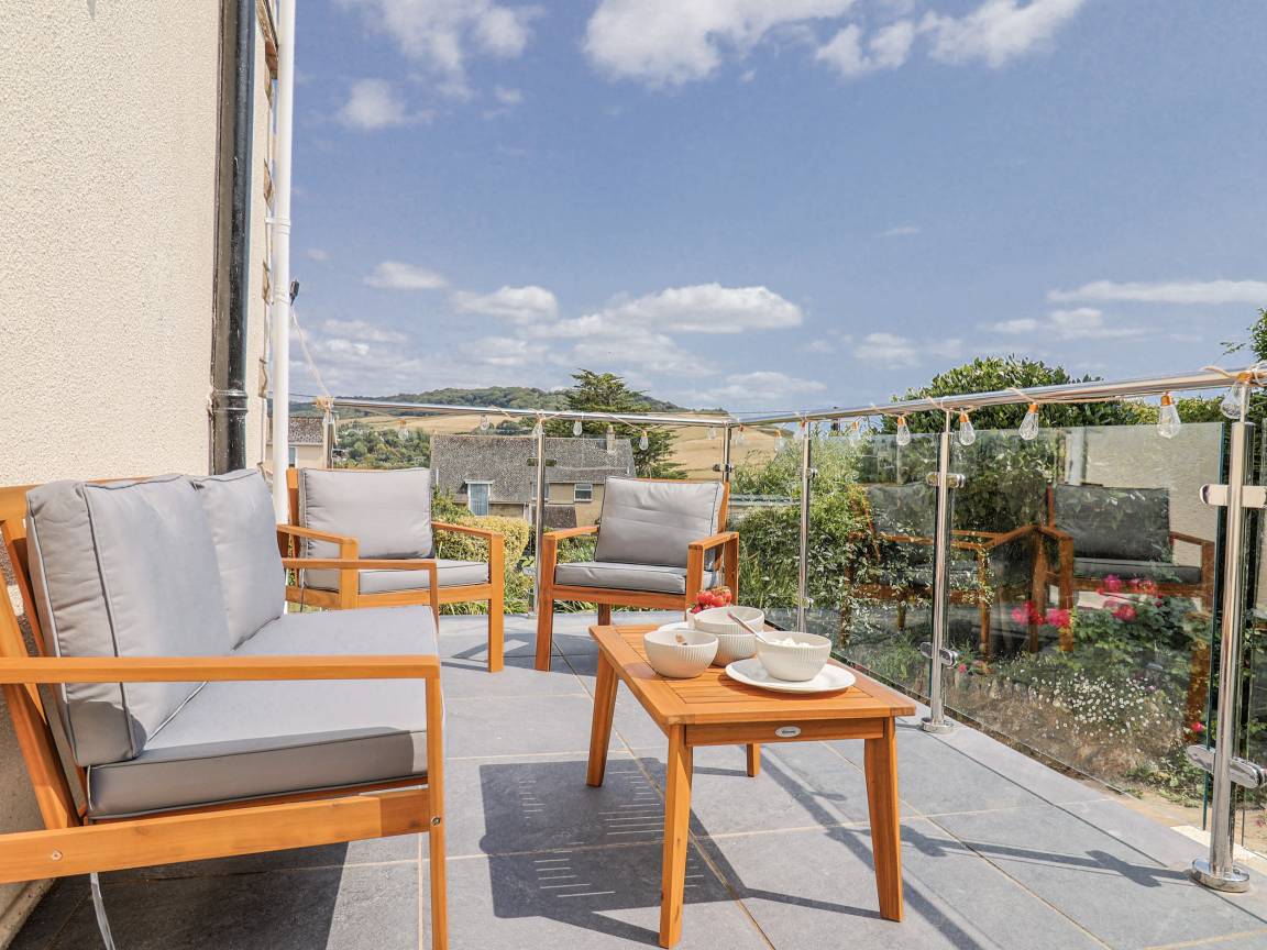 Cottage ∙ 3 Bedrooms ∙ 6 Guests - Charmouth