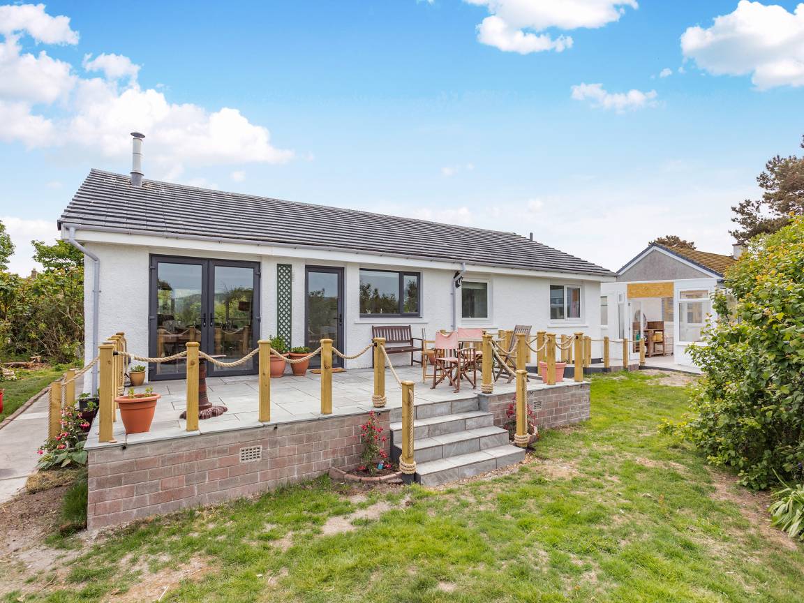 Cottage ∙ 3 Bedrooms ∙ 6 Guests - Golspie