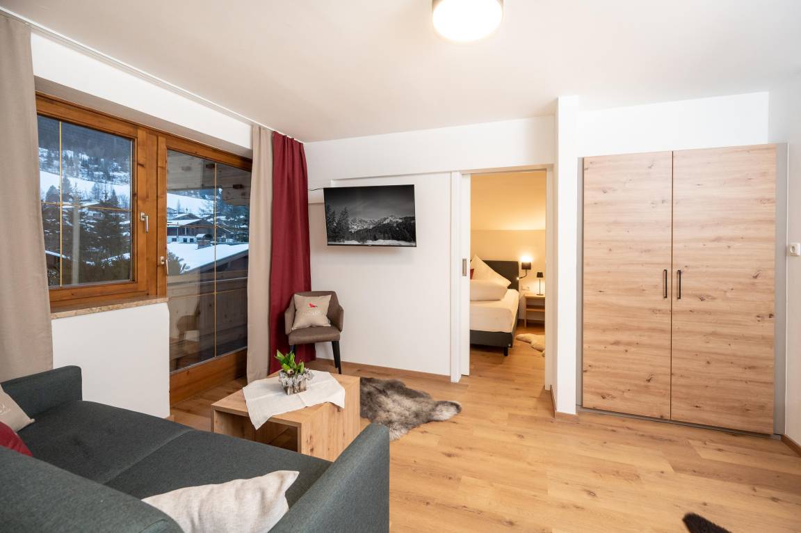 45 M² Huoneisto ∙ 1 Makuuhuone ∙ 3 Vierasta - Hinterthal