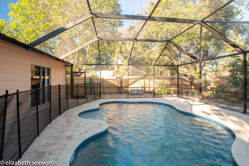 149 M² House ∙ 3 Bedrooms ∙ 8 Guests - St. Pete Beach, FL