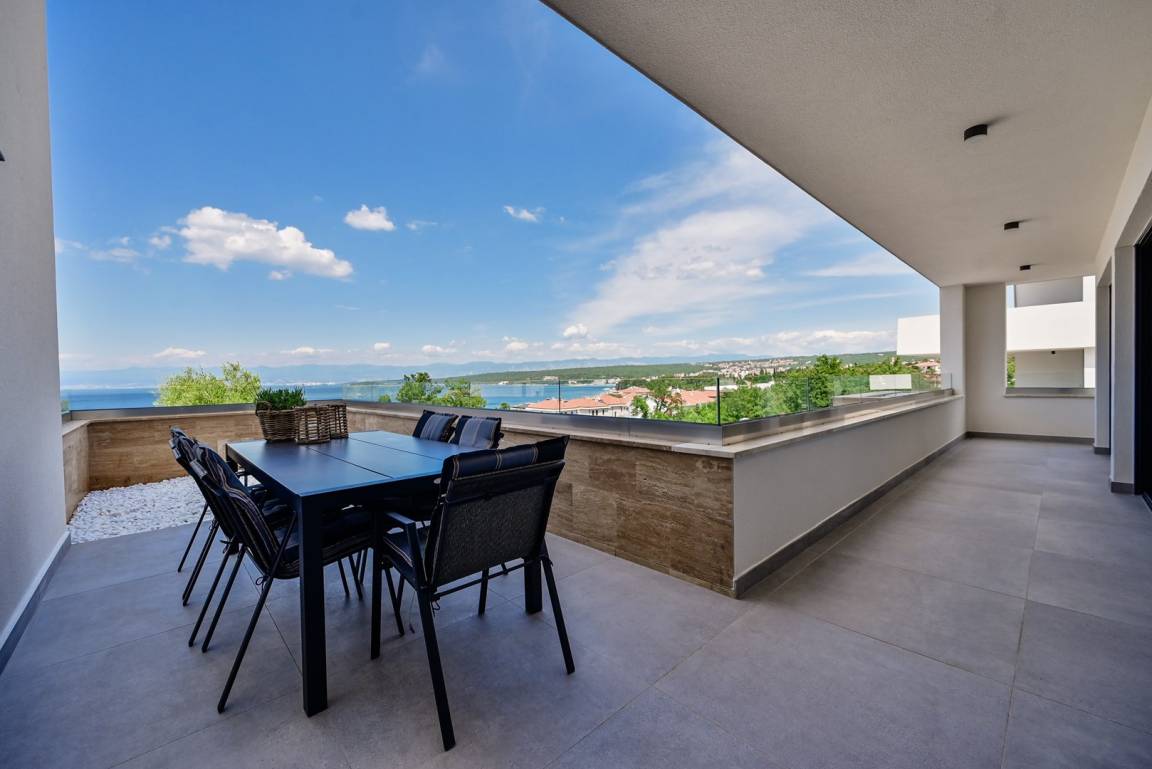 90 M² Apartment ∙ 3 Bedrooms ∙ 6 Guests - Krk