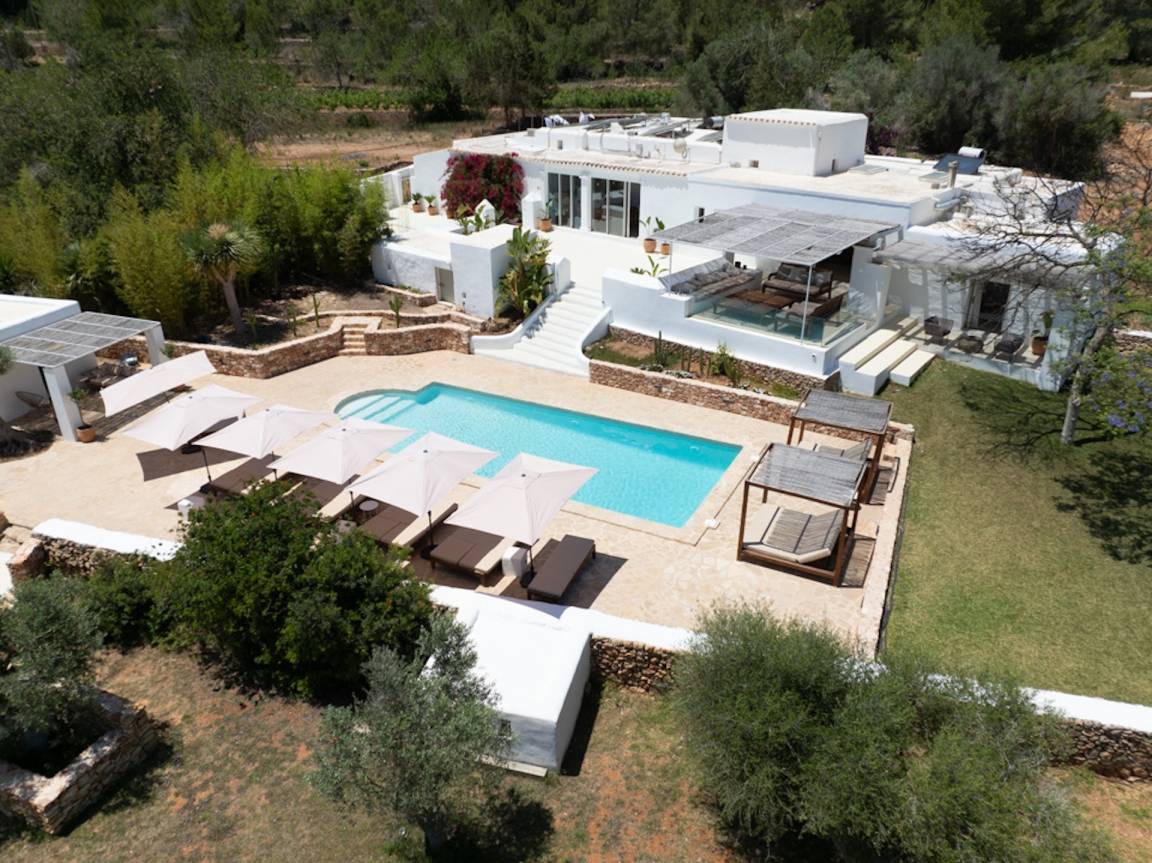 400 M² House ∙ 6 Bedrooms ∙ 12 Guests - Santa Eulària des Riu