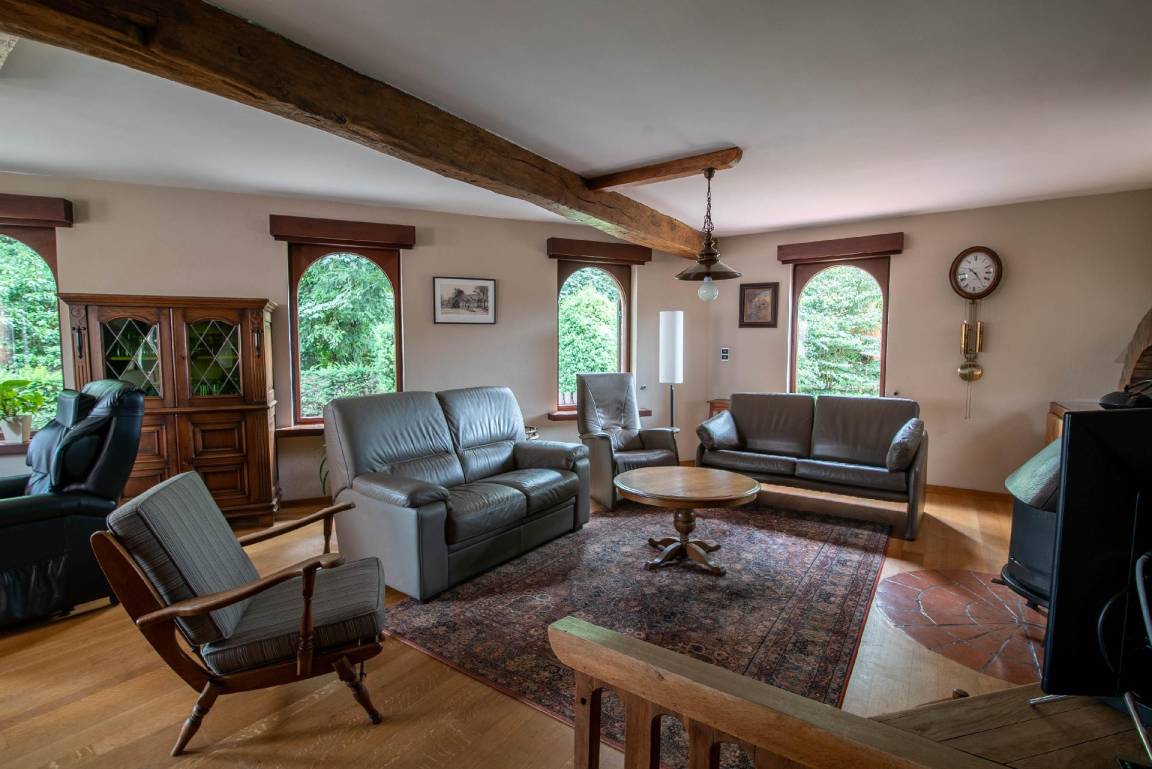250 M² Maison De Vacances ∙ 4 Chambres ∙ 10 Personnes - Turnhout