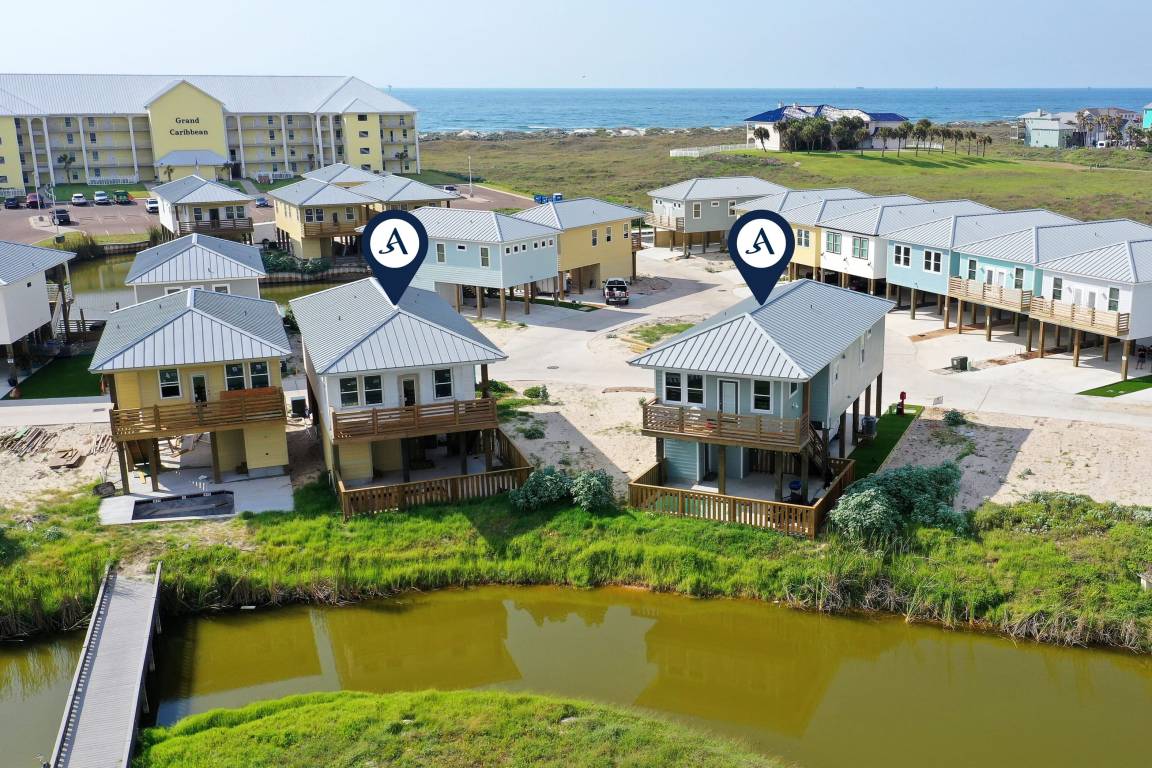 139 M² Ferienhaus ∙ 8 Schlafzimmer ∙ 20 Gäste - Corpus Christi, TX