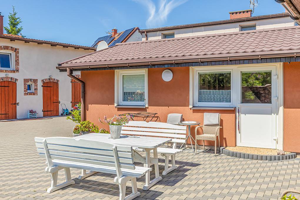 36 M² Ferienhaus ∙ 2 Schlafzimmer ∙ 6 Gäste - Łeba