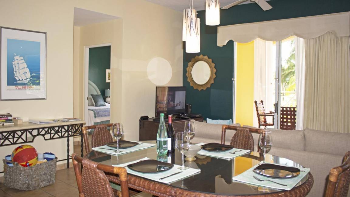 75 M² Apartamento ∙ 1 Habitación ∙ 4 Huéspedes - Porto Rico