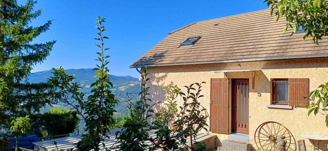 35 M² Gîte ∙ 1 Chambre ∙ 2 Personnes - Lac de Serre-Ponçon