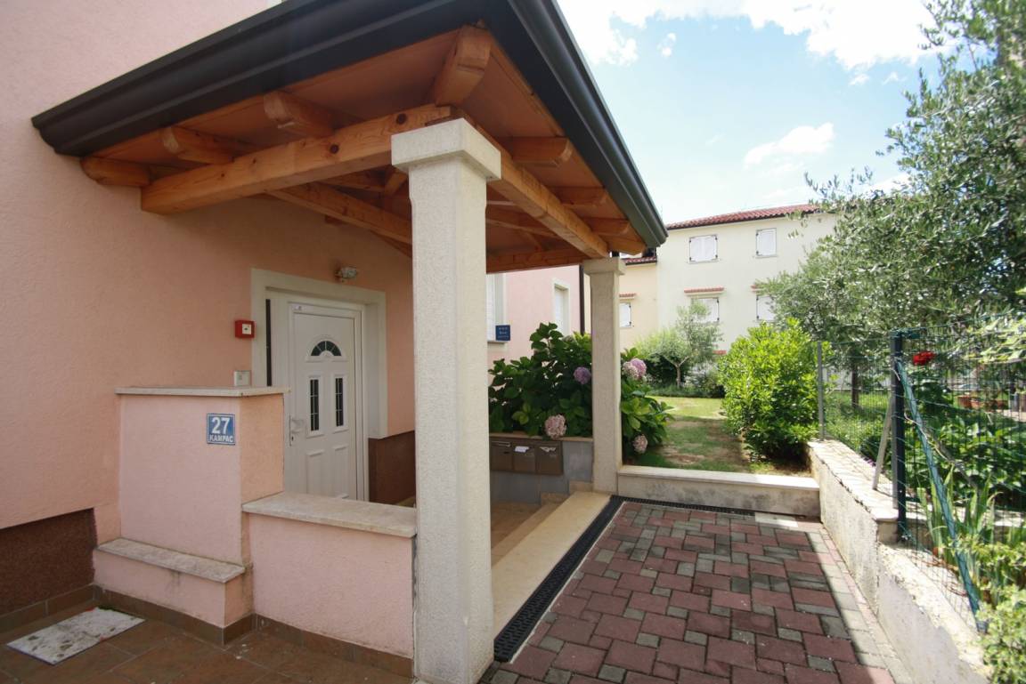 60 M² Apartment ∙ 2 Bedrooms ∙ 4 Guests - Poreč
