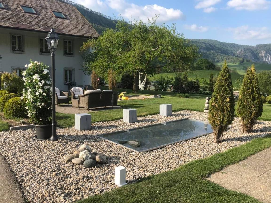 100 M² Ferienwohnung ∙ 2 Schlafzimmer ∙ 5 Gäste - Kanton Solothurn