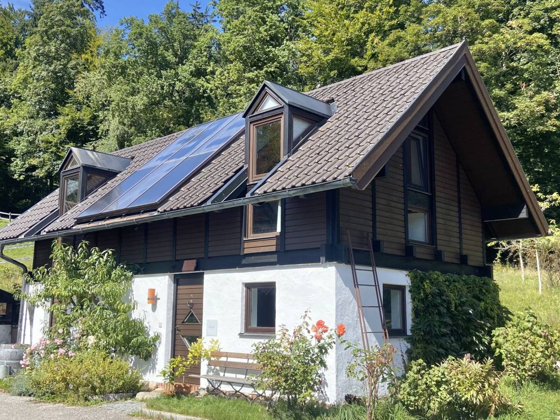 75 M² Ferienhaus ∙ 1 Schlafzimmer ∙ 2 Gäste - Chieming