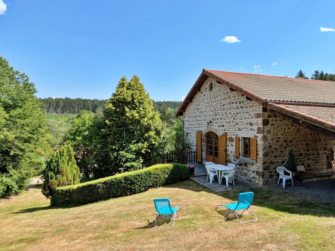 86 M² Cottage ∙ 3 Chambres ∙ 6 Personnes - Haute-Loire