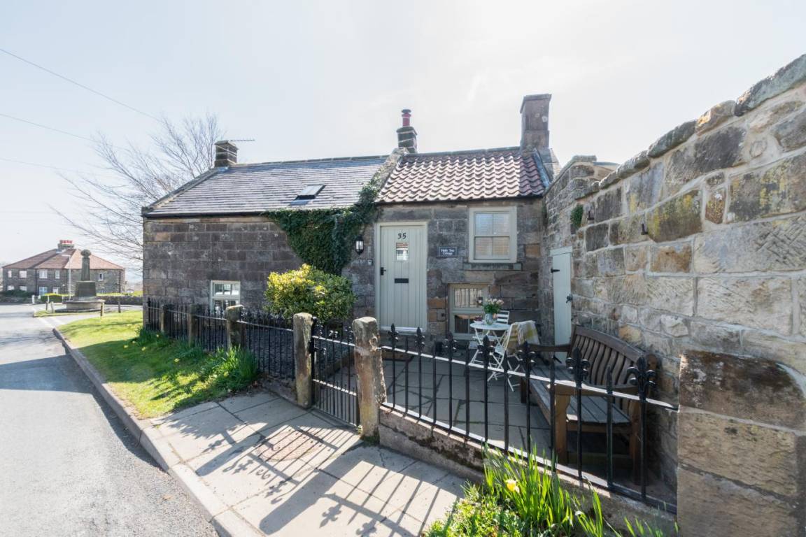 Cottage ∙ 2 Bedrooms ∙ 4 Guests - Staithes