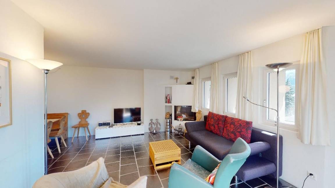 51 M² Ferienwohnung ∙ 1 Schlafzimmer ∙ 3 Gäste - Silvaplana