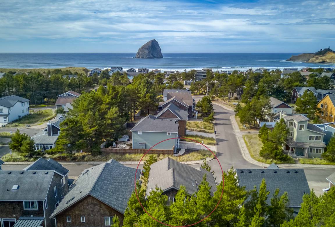 159 M² House ∙ 3 Bedrooms ∙ 12 Guests - Pacific City, OR
