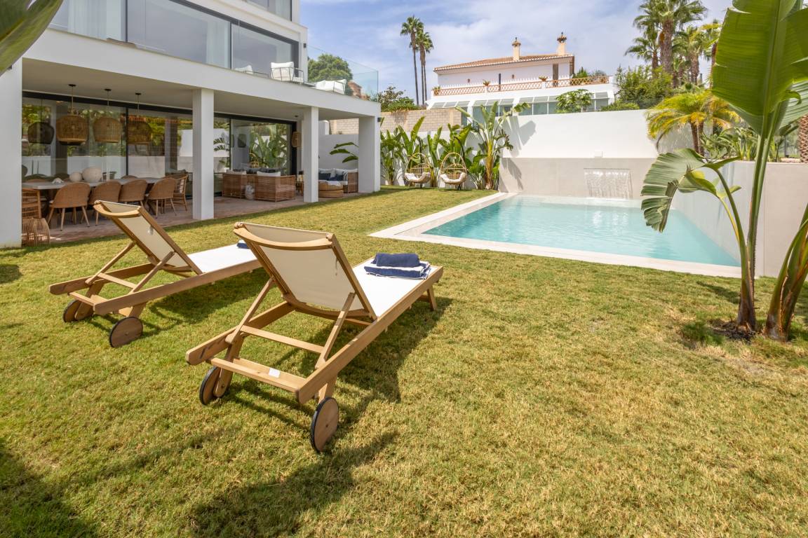 322 M² Villa ∙ 5 Camere Da Letto ∙ 7 Ospiti - Motril