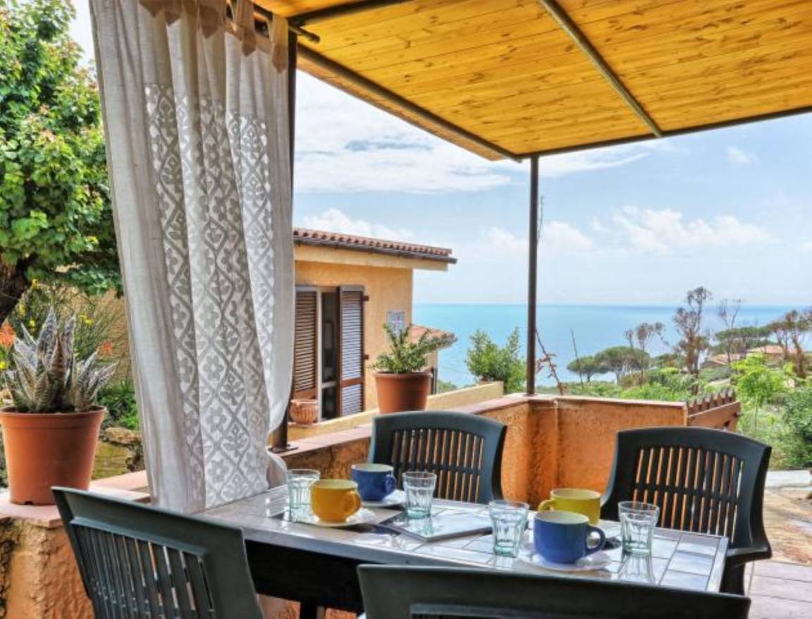 30 M² Ferienwohnung ∙ 2 Schlafzimmer ∙ 4 Gäste - Elba