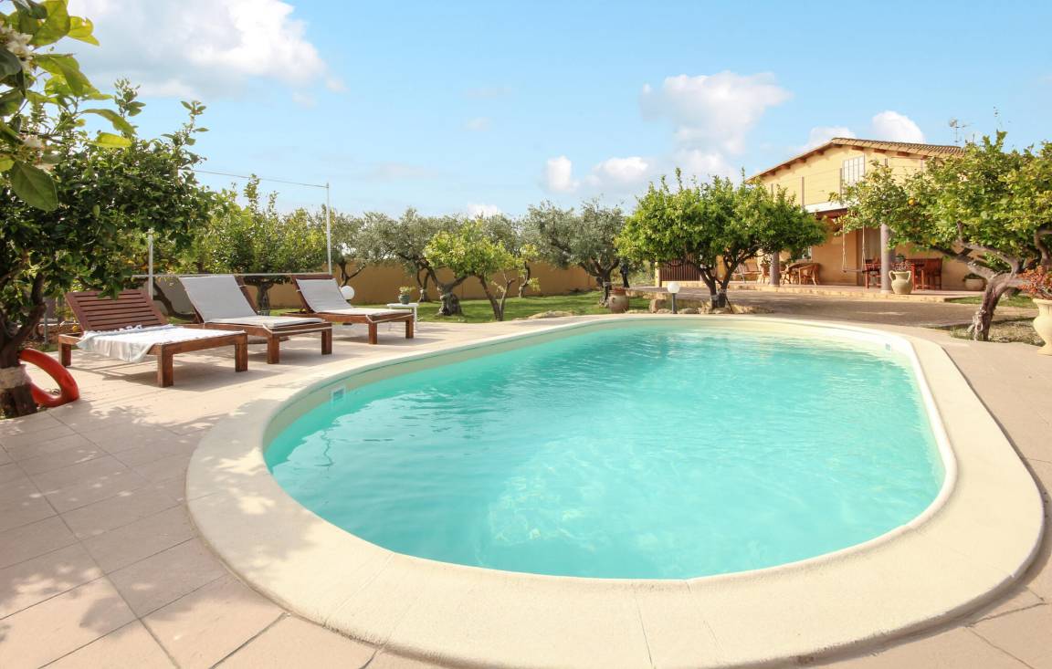 70 M² Ferienhaus ∙ 2 Schlafzimmer ∙ 6 Gäste - Sizilien